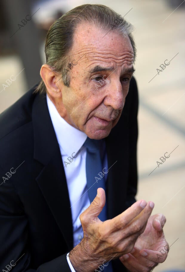 al filantropo manuel arango.-foto ernesto agudo.archdc - Archivo ABC