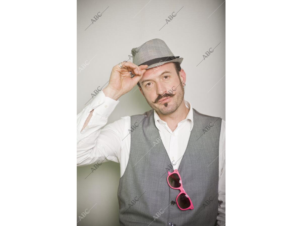 El actor Alex O'Dogherty visita el chat de Abc - Archivo ABC