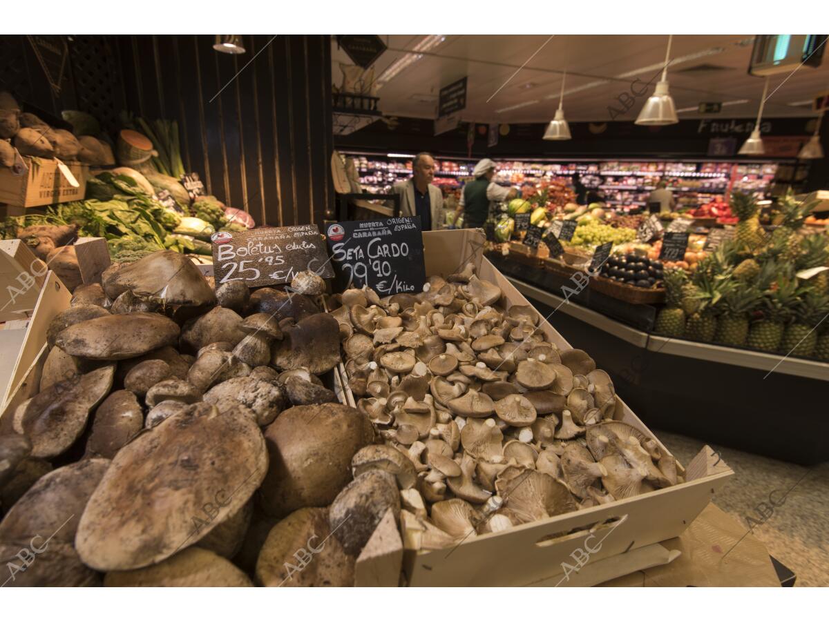 Centro Comercial El Corte Ingles / Goya Supermercado gourmet Frutas y ...