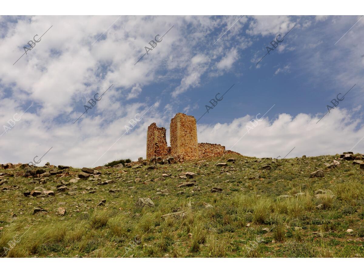 Castillo de Santed foto Fabián Simón archdc - Archivo ABC