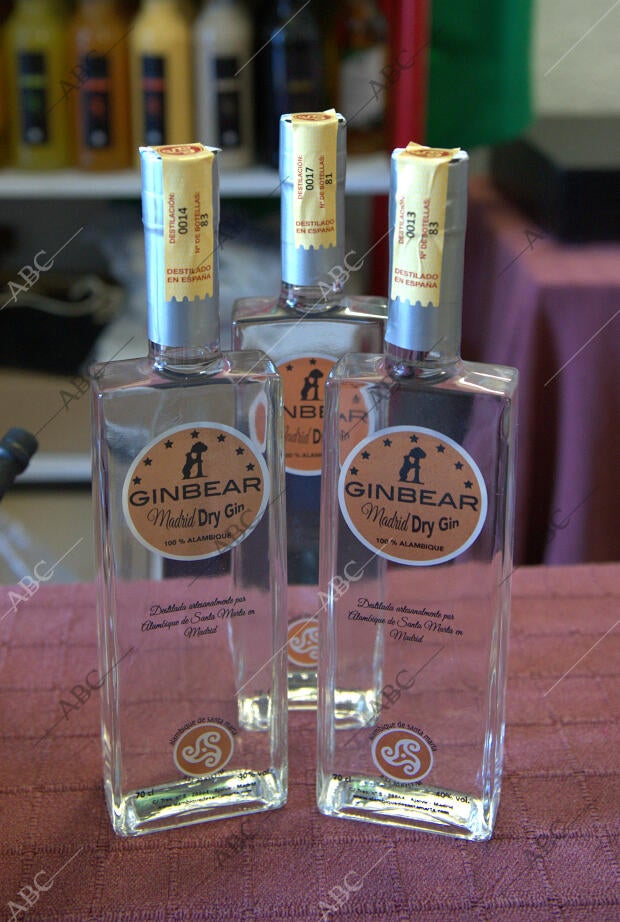Ginbearm, la primera ginebra made in Madrid, que venden en el Mercado ...