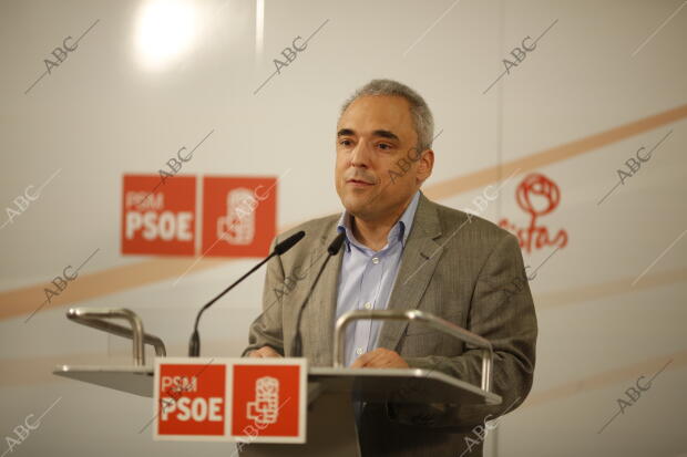 Rueda de prensa de Rafael Simancas - Archivo ABC