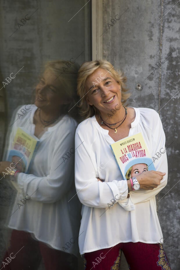 Entrevista con la escritora Marta Barroso - Archivo ABC