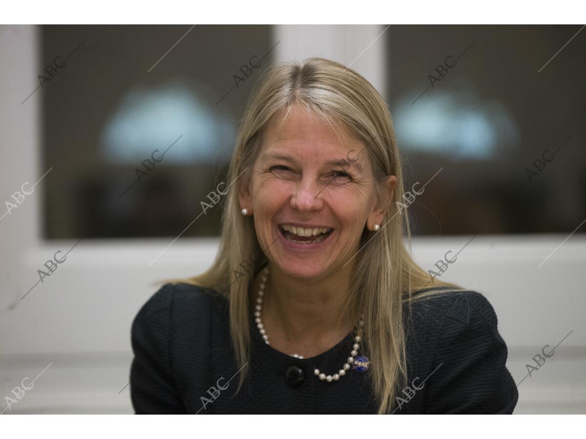 Entrevista con Dava Newman, Vicedirectora de la Nasa - Archivo ABC