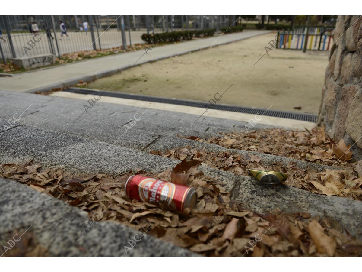 Reportaje sobre la suciedad en las calles de Madrid - Archivo ABC