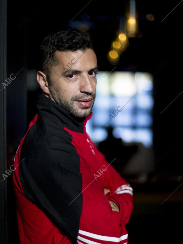 Entrevista a Simao Sabrosa exjugador del Atlético de Madrid y Barcelona ...