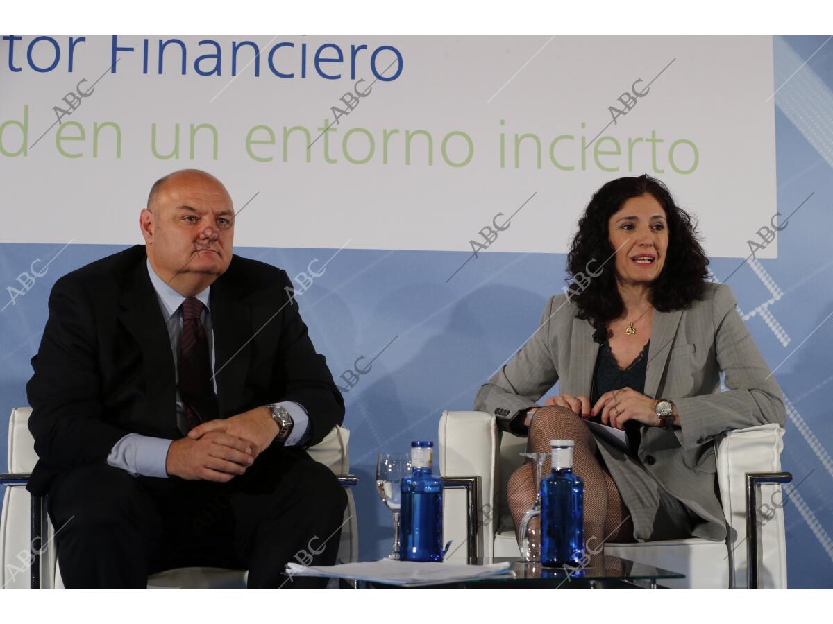 En la imagen, el discurso de clausura de José María Méndez, director ...