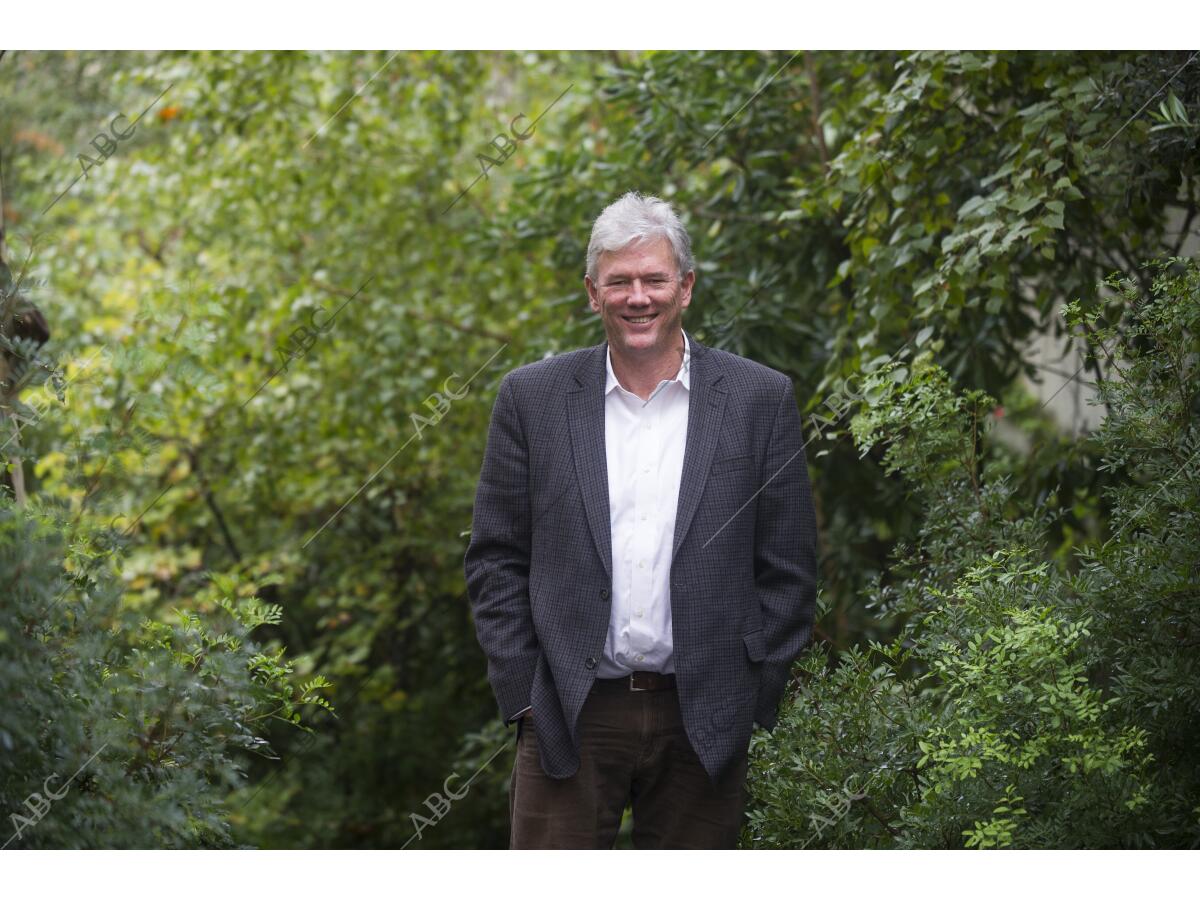 Entrevista con el escritor William Finnegan - Archivo ABC