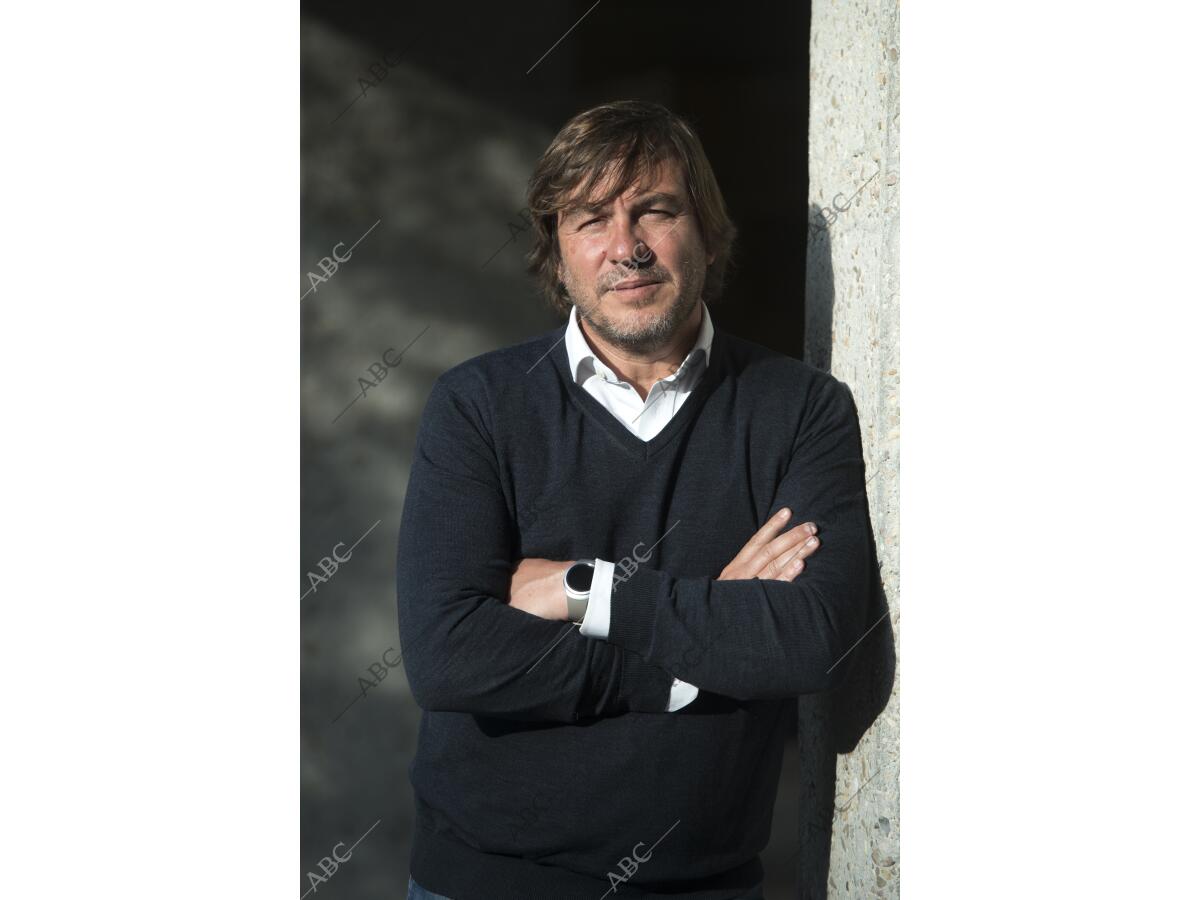 Entrevista al ex jugador del Real Madrid de fútbol, Sebastián Losada ...