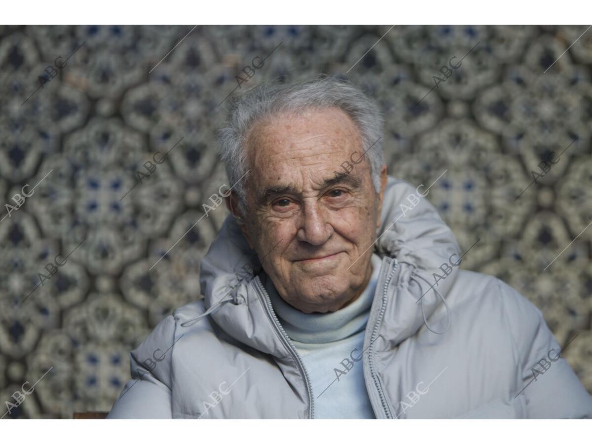 José María Carrascal presenta su nuevo libro - Archivo ABC