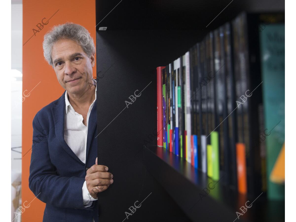 Entrevista con el escritor Rodrigo Rey Rosa - Archivo ABC