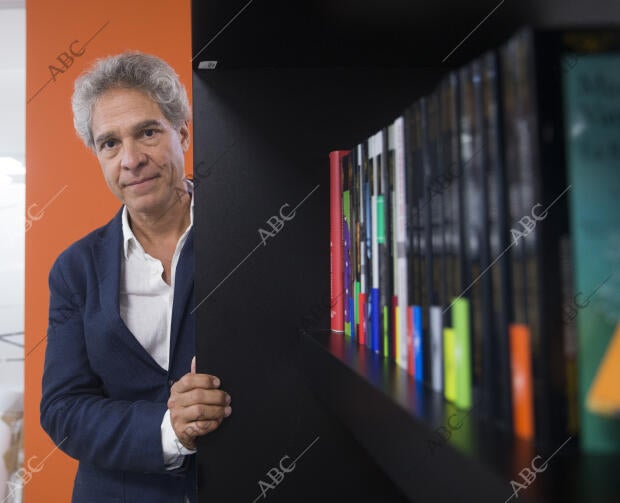 Entrevista con el escritor Rodrigo Rey Rosa - Archivo ABC