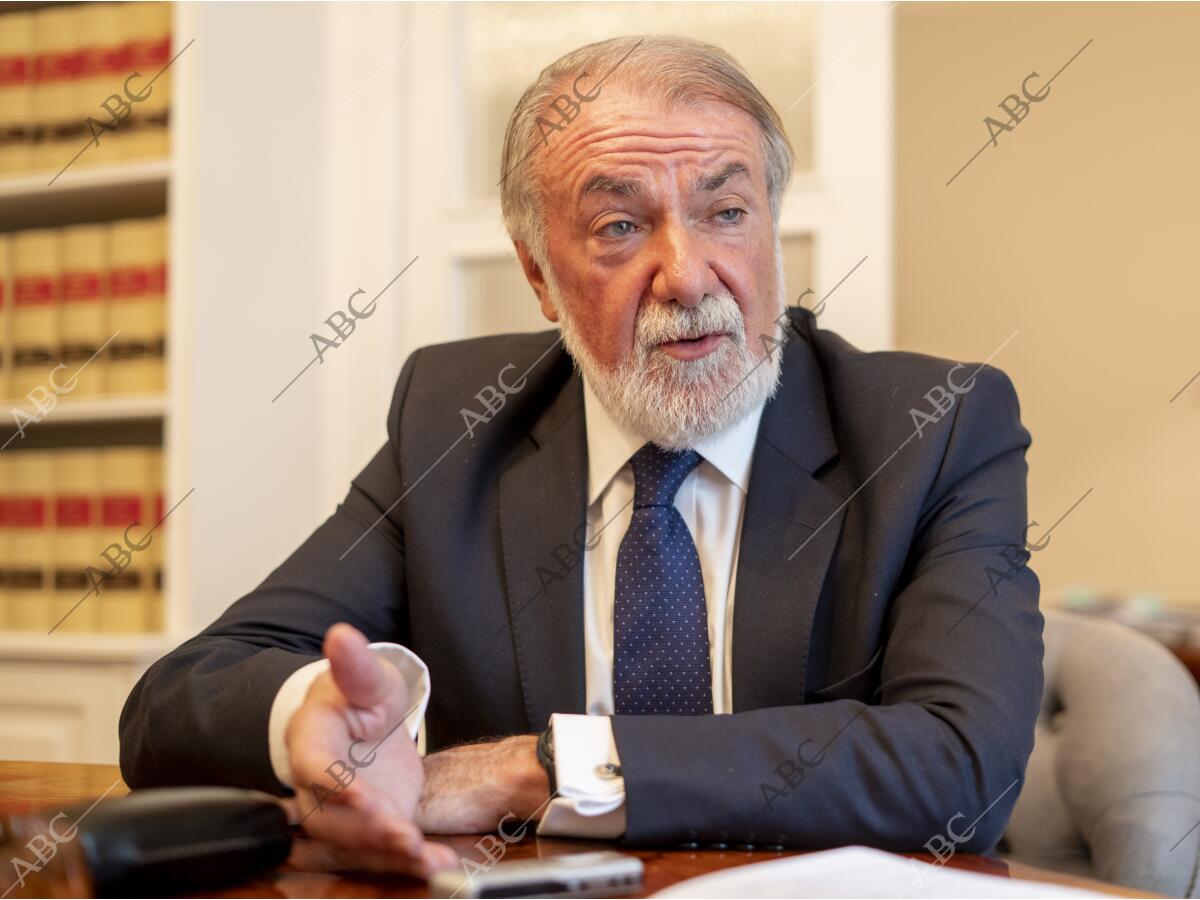 Entrevista a Jaime Mayor Oreja, expolítico del PP y presidente de la ...