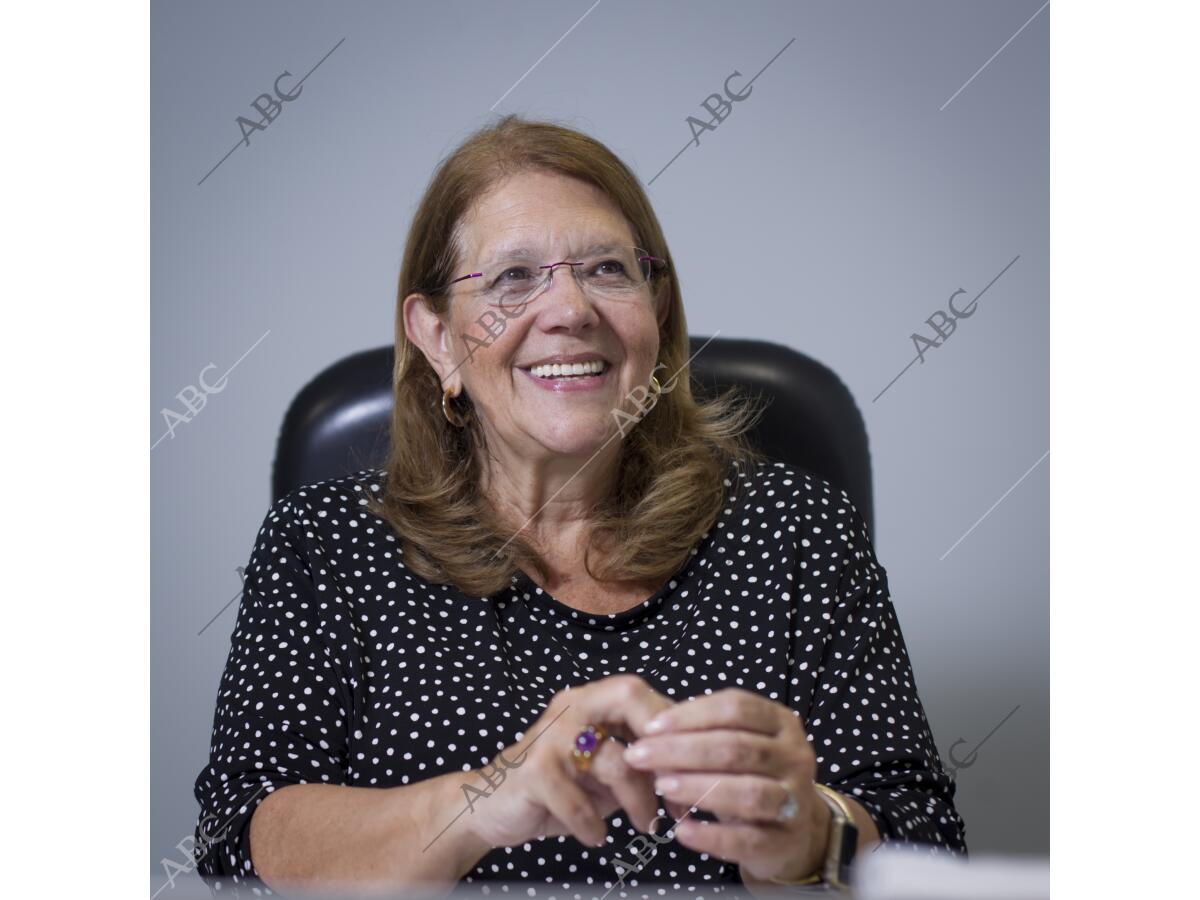 Entrevista A Elvira Rodríguez - Archivo ABC