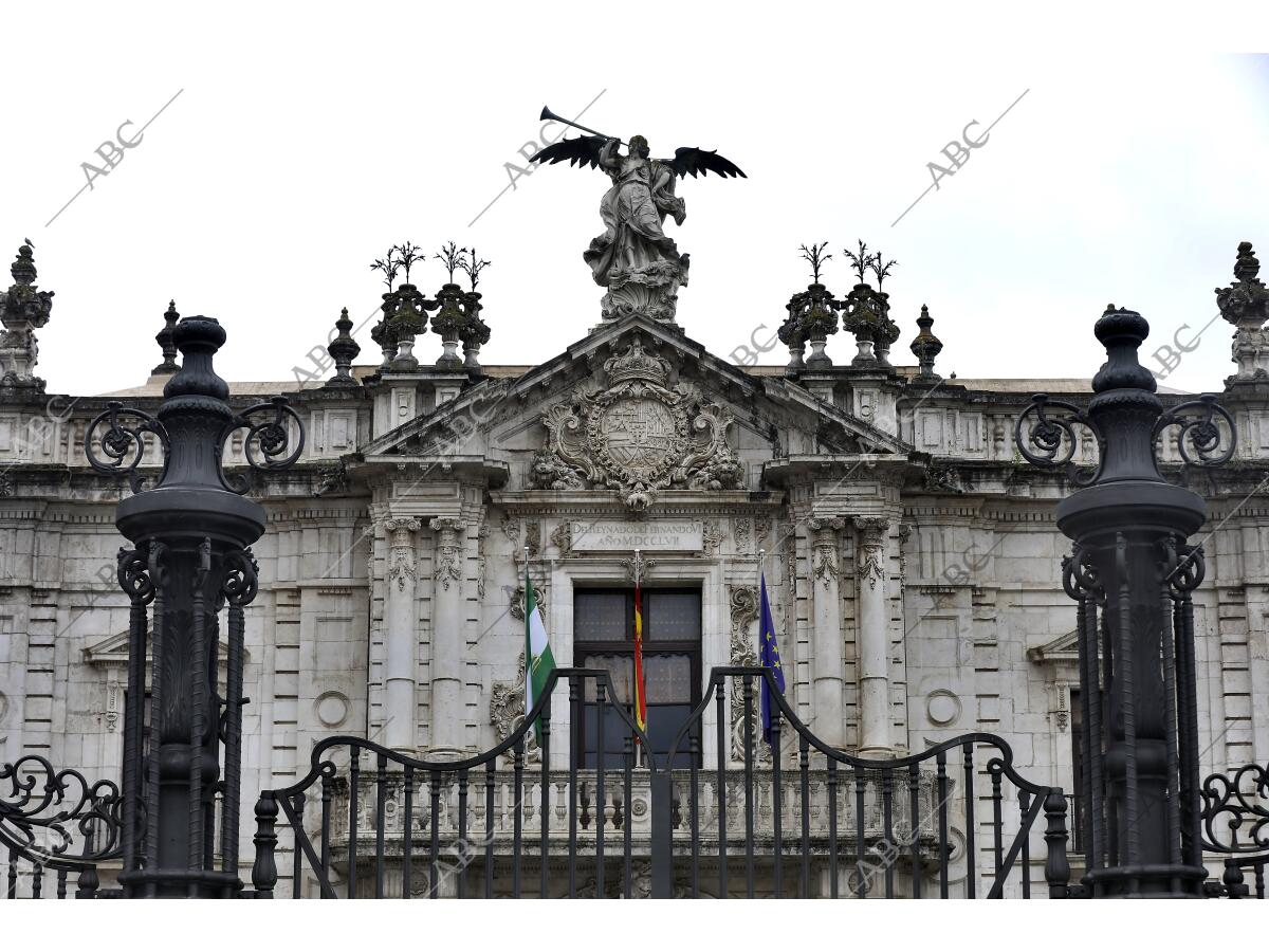 Rectorado de la Universidad de Sevilla - Archivo ABC