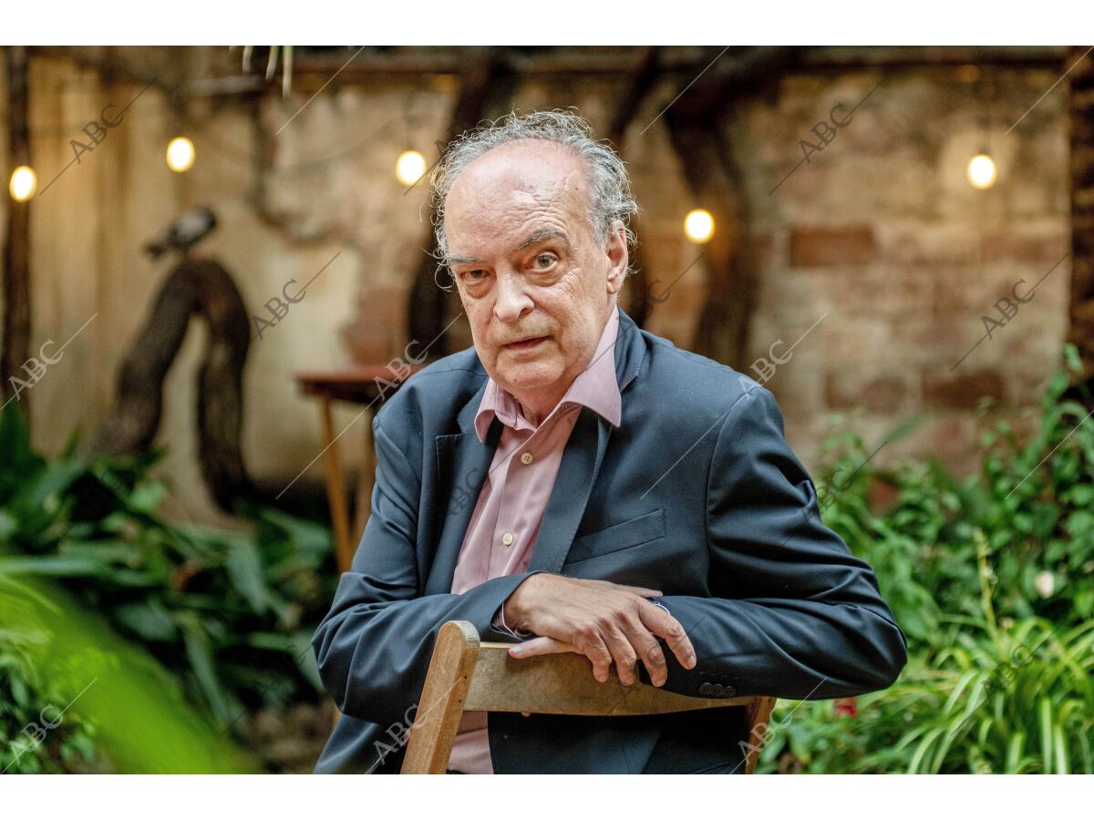 Entrevista A Enrique Vila-Matas - Archivo ABC