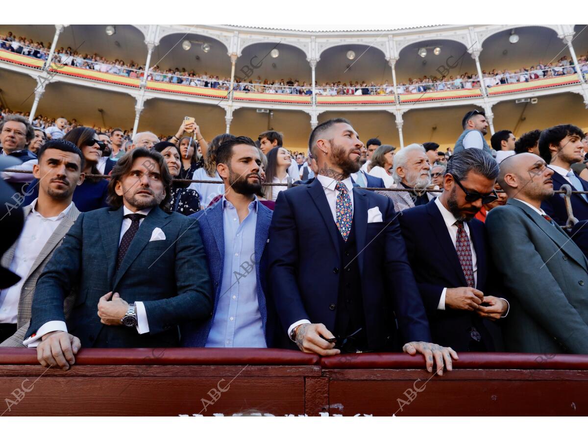 Corrida de toros de la Hispanidad con toros de Victoriano del Río y los ...