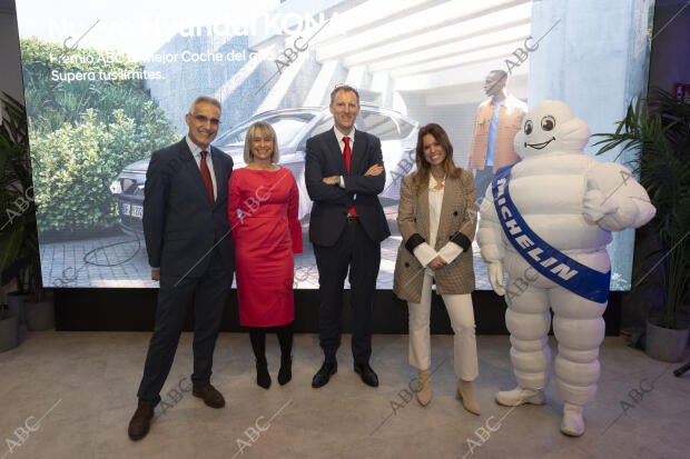 Fernando Chicote, María Martínez, Alexandre Hennion y Sonia Portolés ...