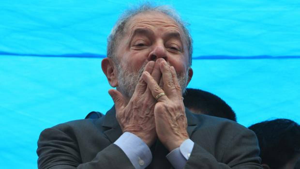 La orden de prisión contra Lula le deja sin opciones en las próximas ...