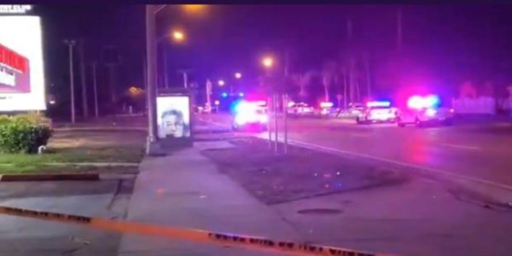 Al Menos Dos Muertos Y 25 Heridos Por Un Tiroteo Contra Los Asistentes