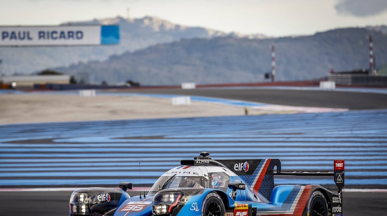 Alpine A380: la oficina de un piloto de carreras