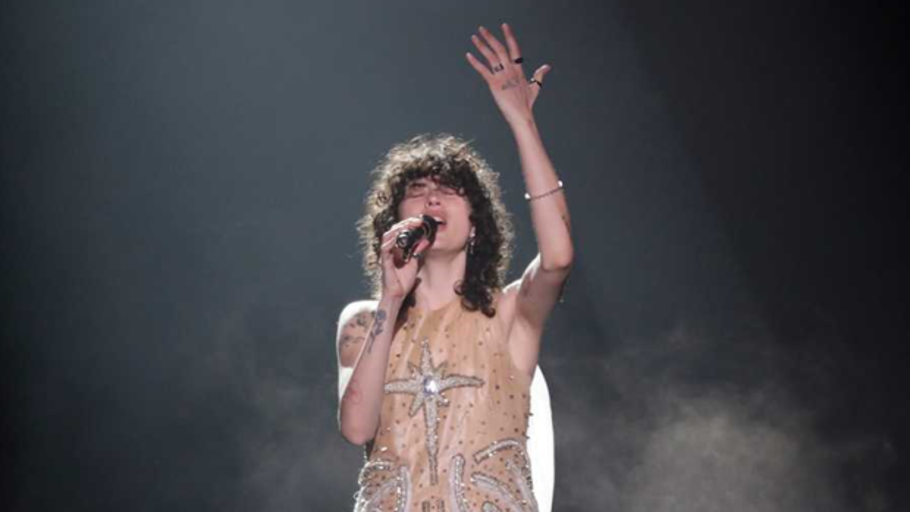 Quién es Alice Wonder, la cantante con «disforia de género» que ...