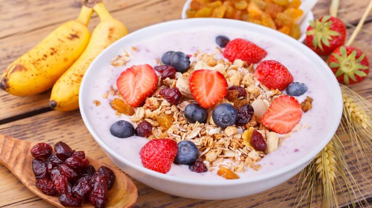 Por qué deberías desayunar todos los días (y mucho)