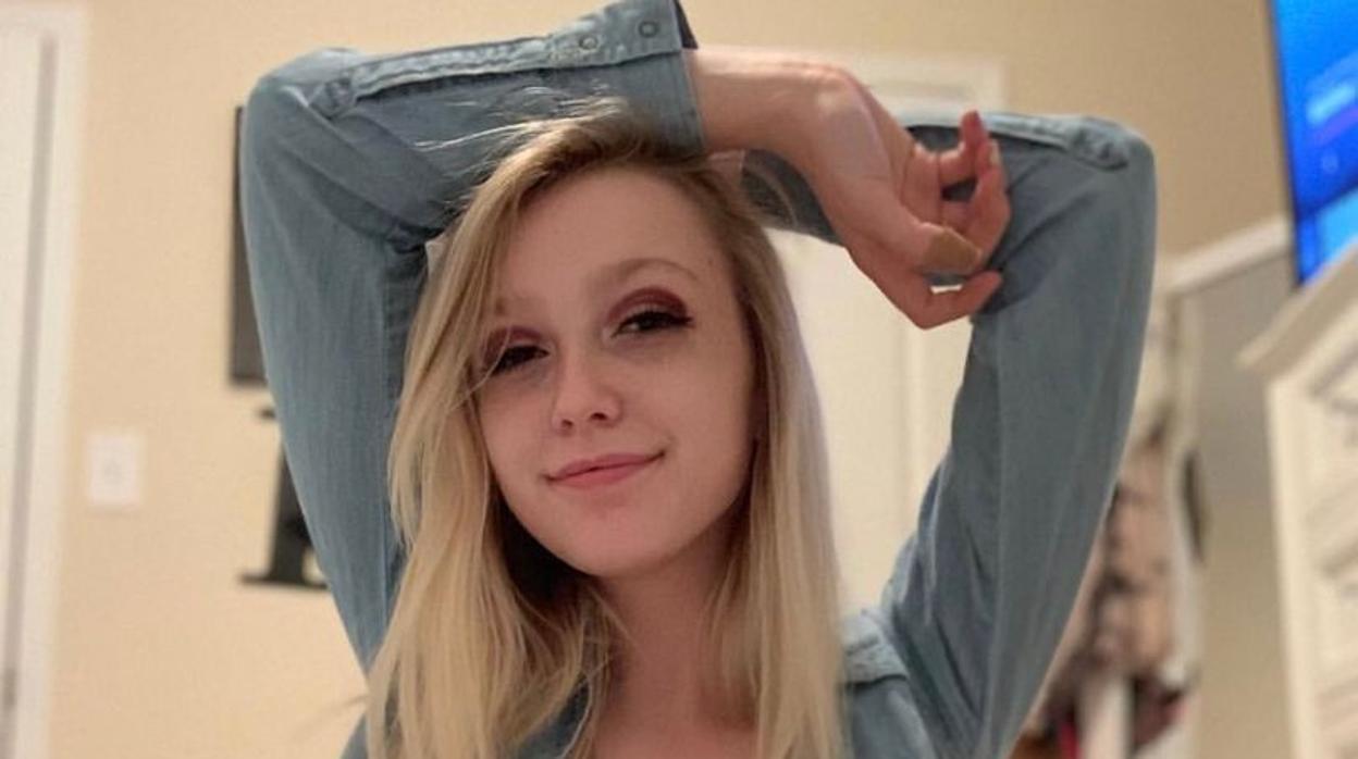 Una adolescente envía un mensaje final delatando a su asesino: «Él está ...