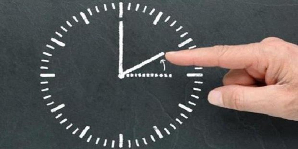 Cambio de hora: ¿hay que adelantar o retrasar la hora del reloj?